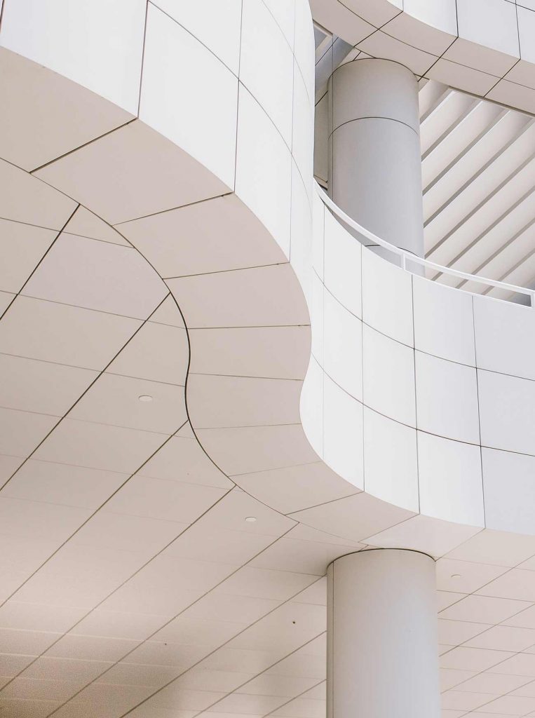 New Trend – White Architecture Elements – Bregan MainsFlow